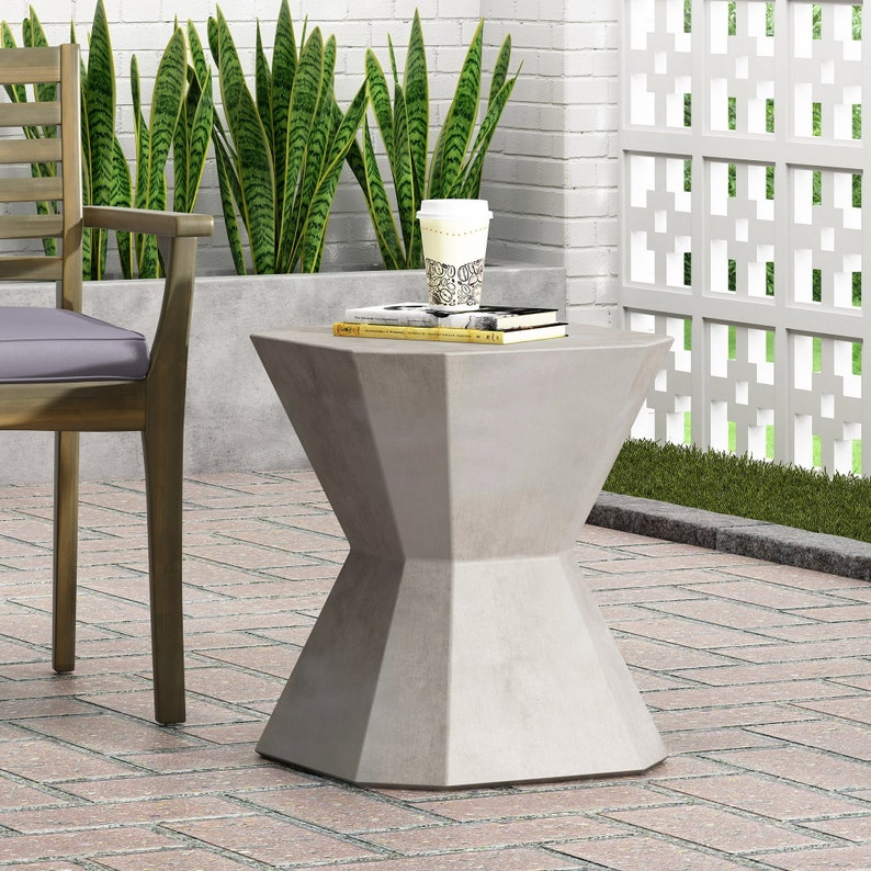 Tablua Australia Coffee Table Round Large Side Table 45 CM wide 51cm h ...